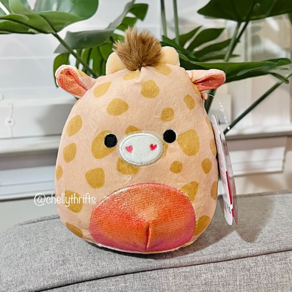 Squishmallows | Toys | Squishmallow Zuni Valentines Day Edition | Poshmark